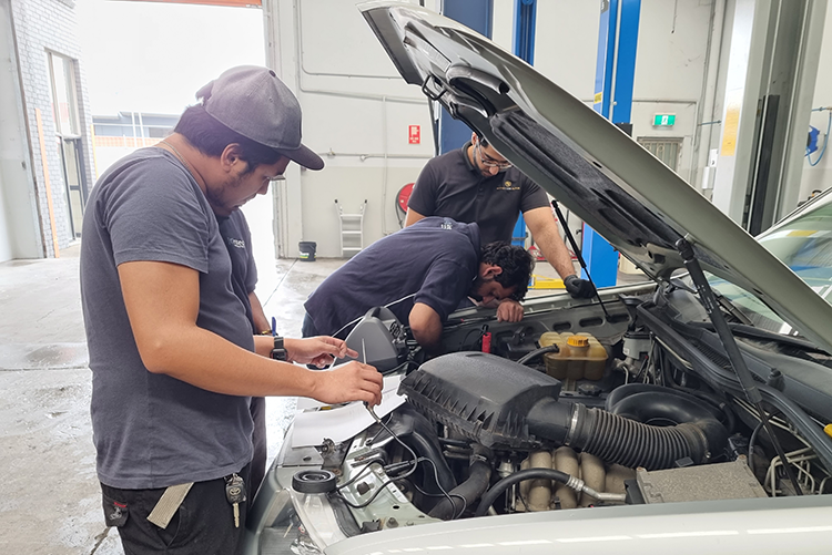 Automotive Mechanic & Engineering Courses in Brisbane, Australia