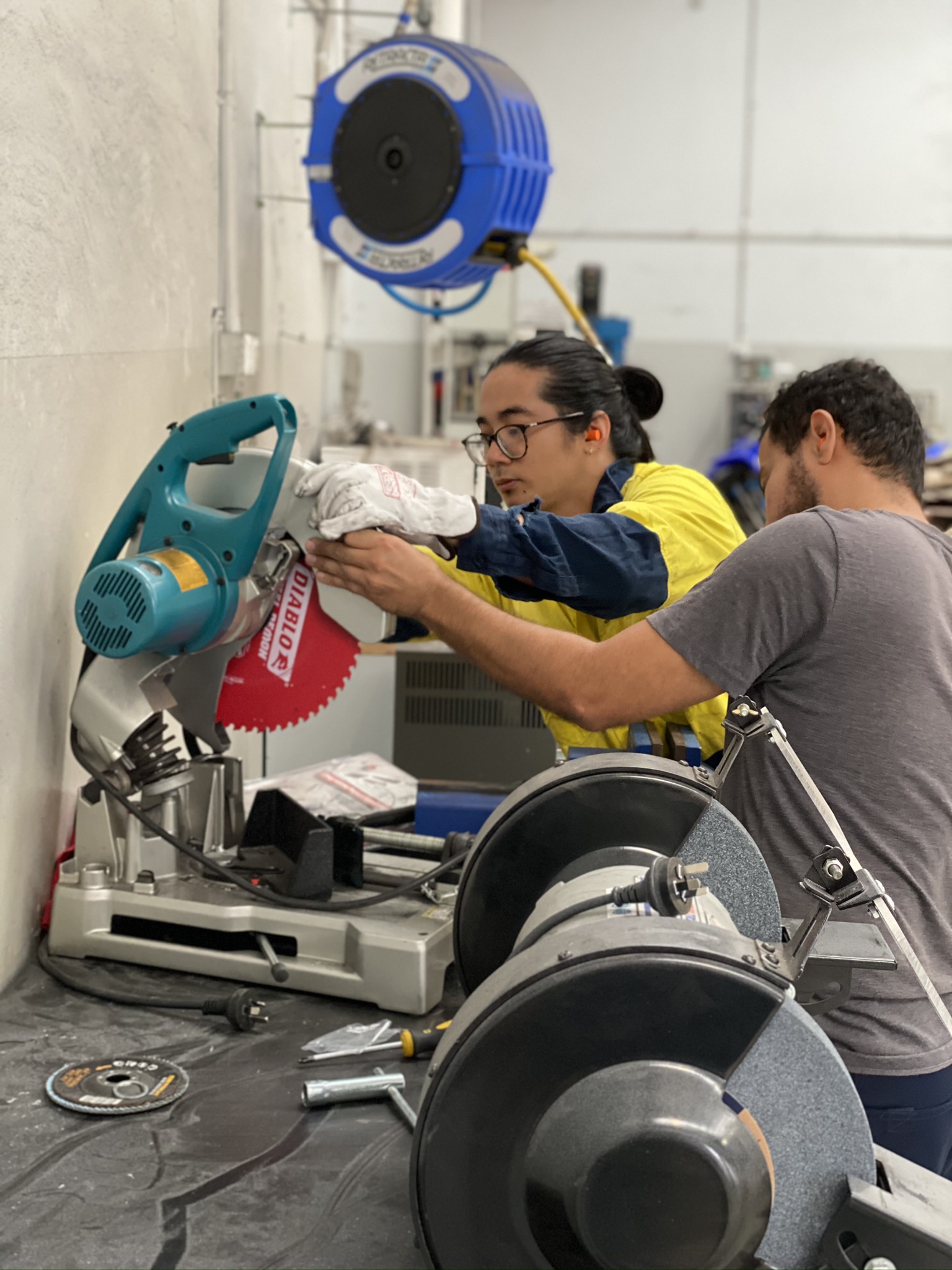 An Insight into The Career Path of a Mechanic in Australia